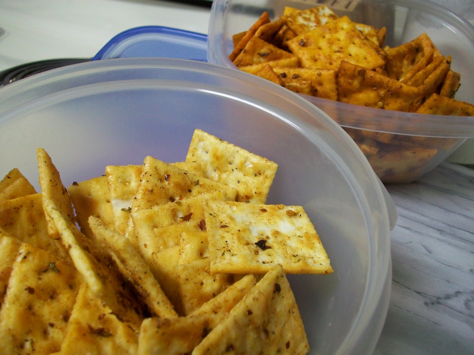 Mutant Meals: ALABAMA FIRE CRACKERS & HOT TACO CRACKERS