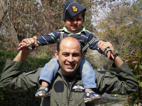 43 cutest pictures of children in the uniforms of Pakistan defence forces