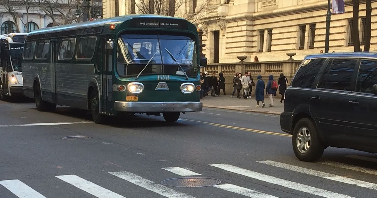 Baseball Cards Come to Life!: Wallet card with a 60-year-old bus