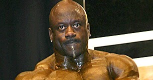 world bodybuilders pictures: united kingdom bodybuilder Elvis Brown