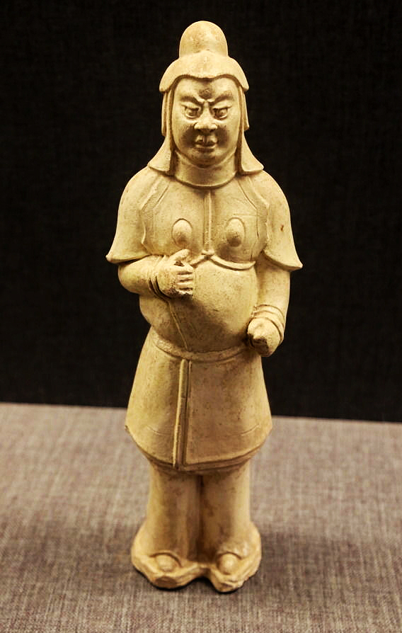 Sui and Early Tang Dynasty Officers 隋,唐初盔甲