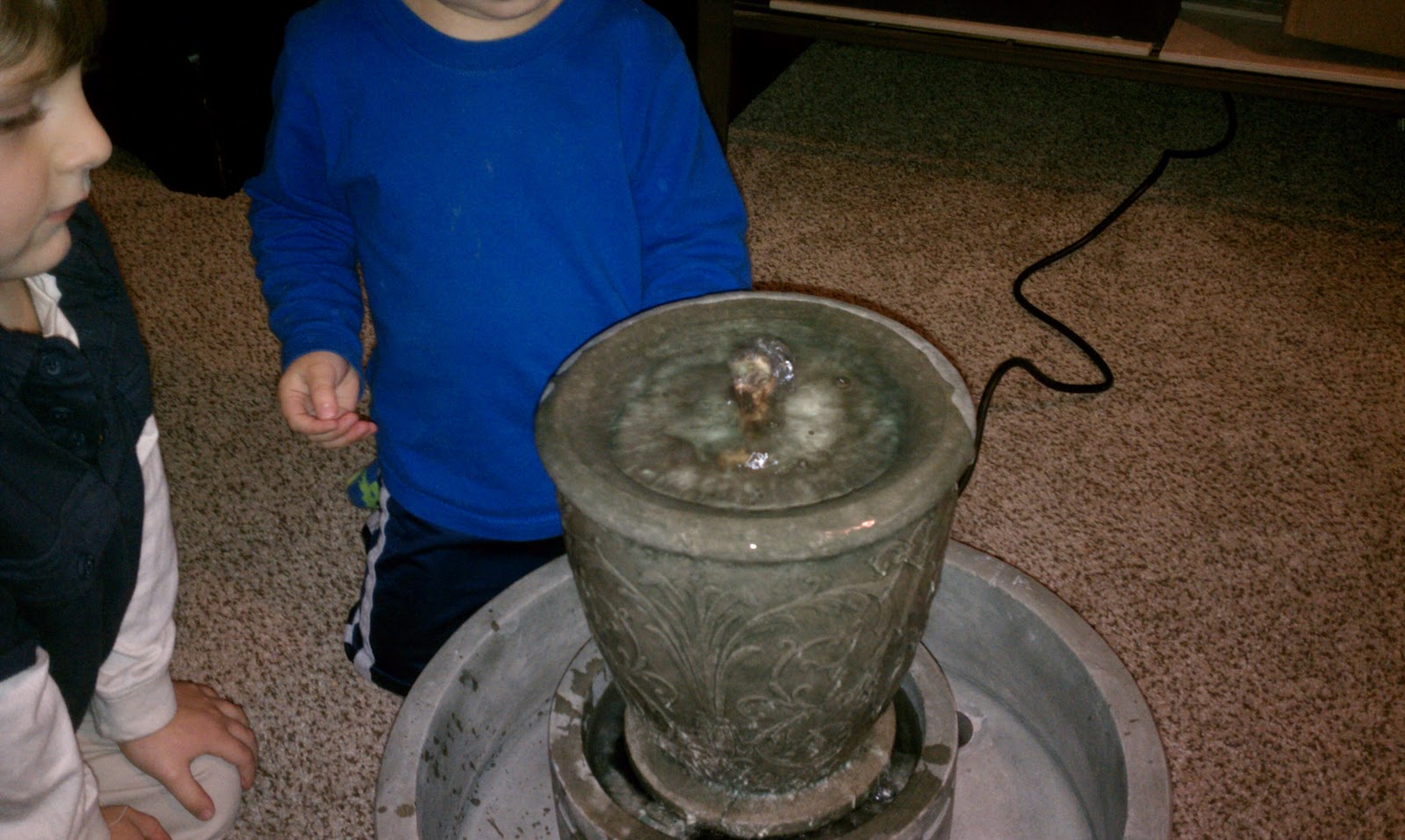 A Lucky Ladybug: Arabesque Mini Series Spa Fountain with Planter