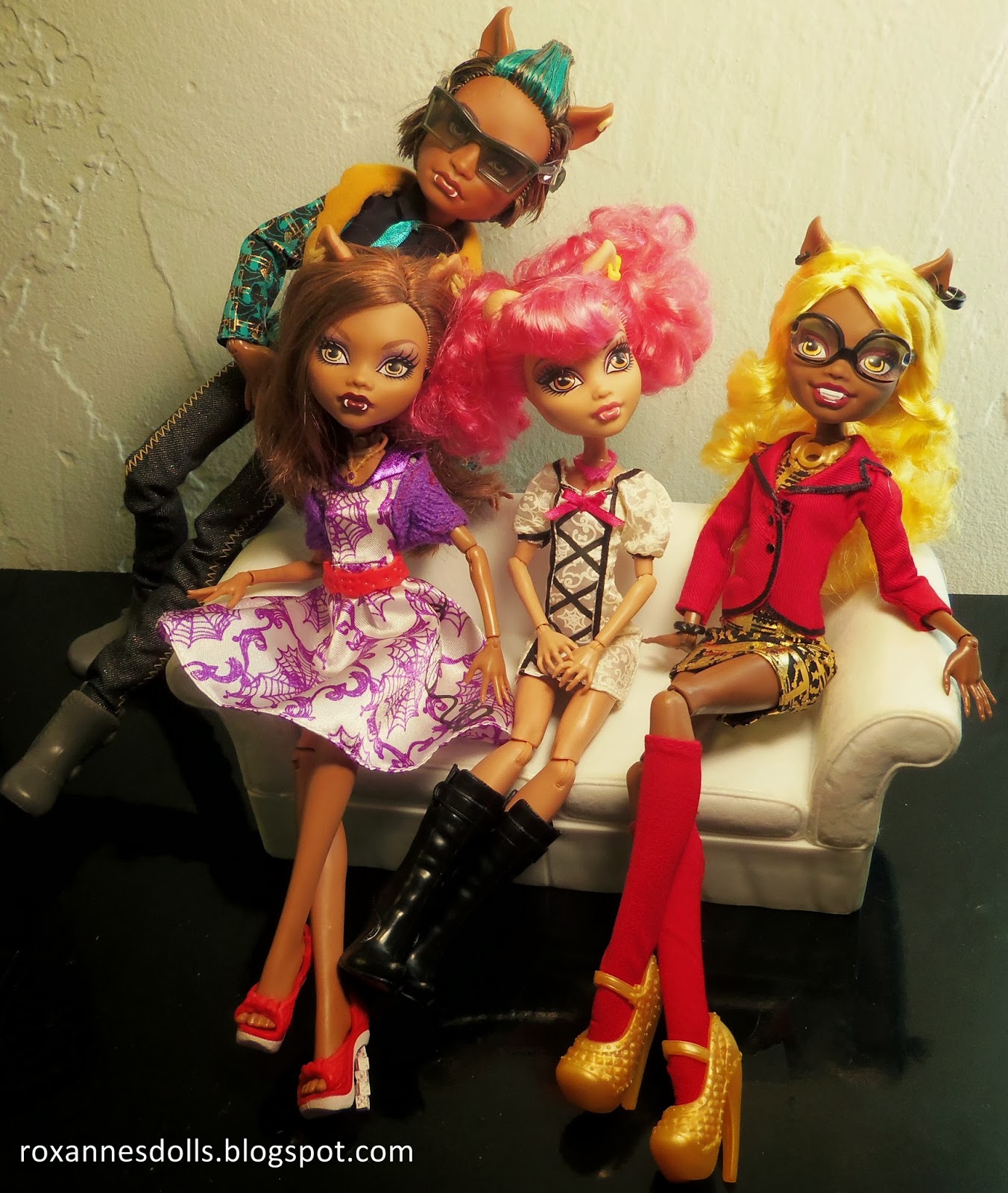 Roxanne's Dolls: Clawdia Wolf