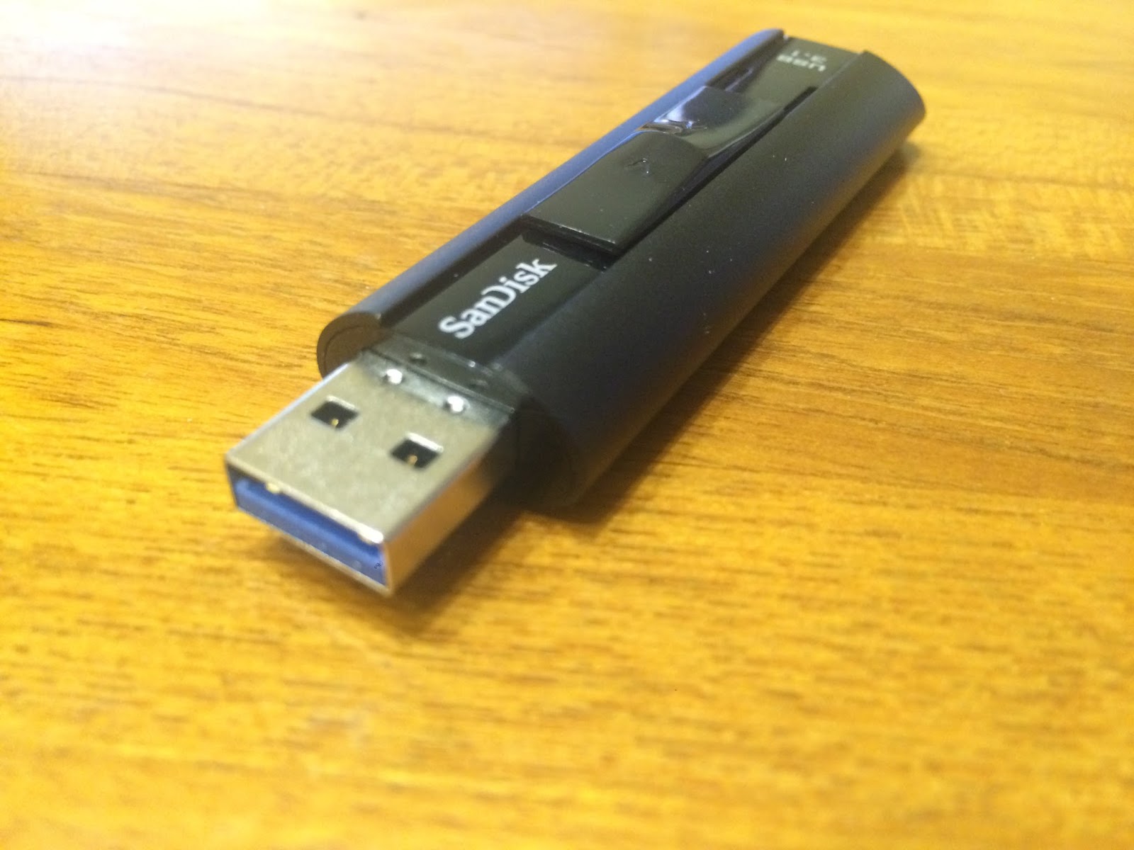 「開箱:D」SanDisk CZ880 256G Extreme Pro USB3.1(gen1) 高速隨身碟 開箱 實測 比較 ...