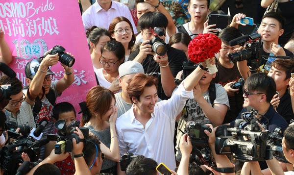 CHAE RIM RECIBE UNA ROMNTICA Y HERMOSA PROPUESTA DE MATRIMONIO