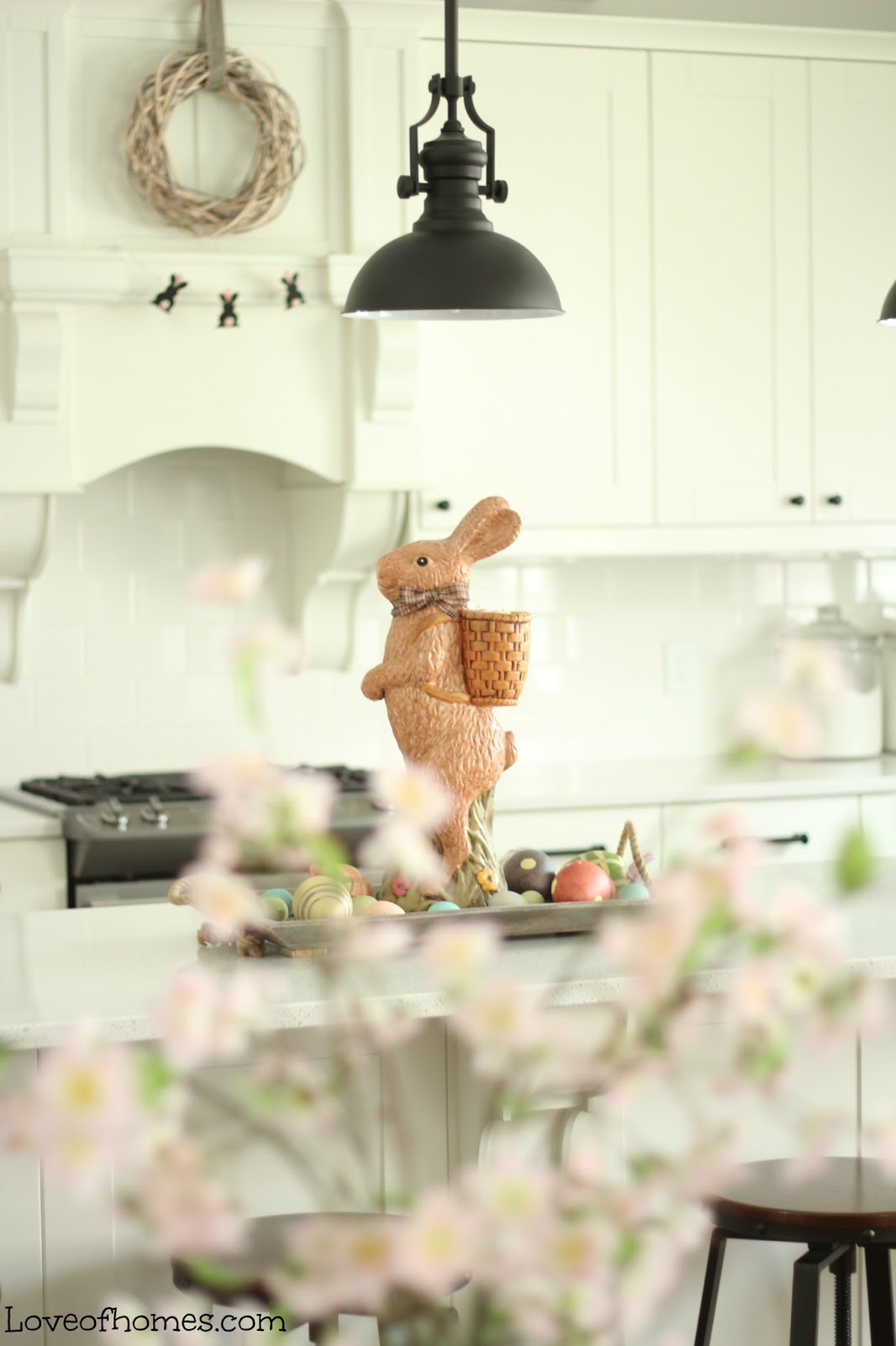 LOVE OF HOMES: Easter/Spring Decor...