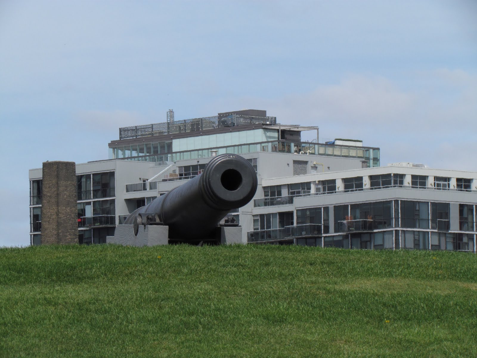 The World of Gord: Photographing Fort York for Our Final Photo Assignment