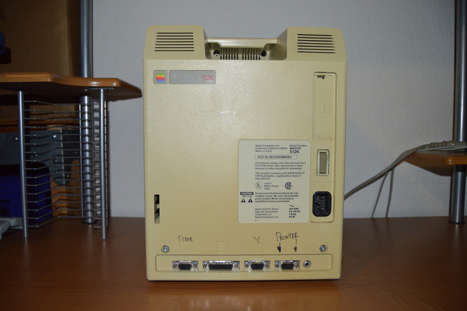 StudioYale: Apple Macintosh 512k Overview