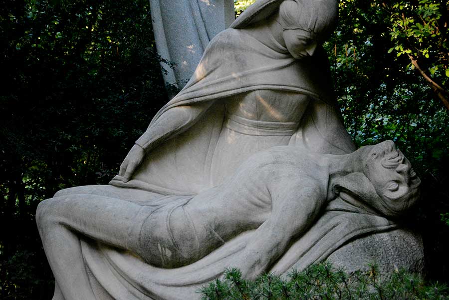 Club Morono: St Josephs Oratory Prayer Garden Montreal