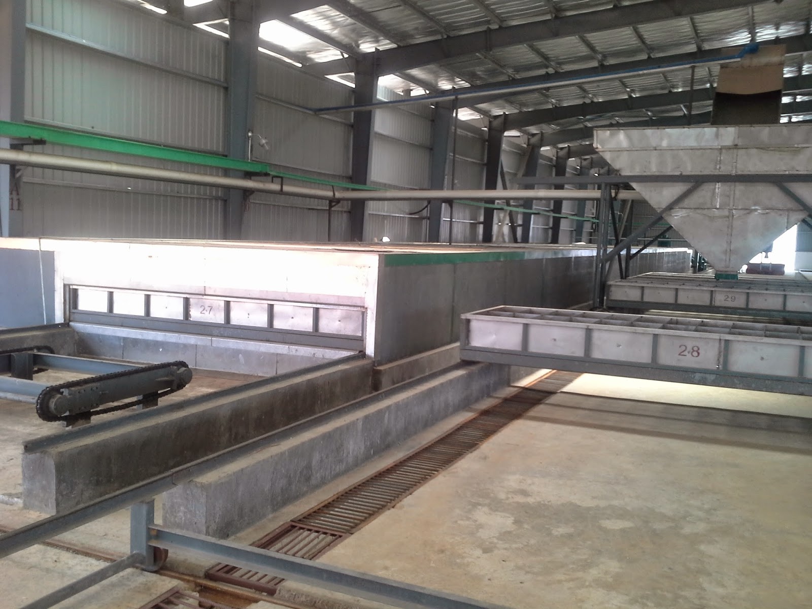 ยางเครพ: Number One of Natural Rubber in the World. Block Rubber TSR ...