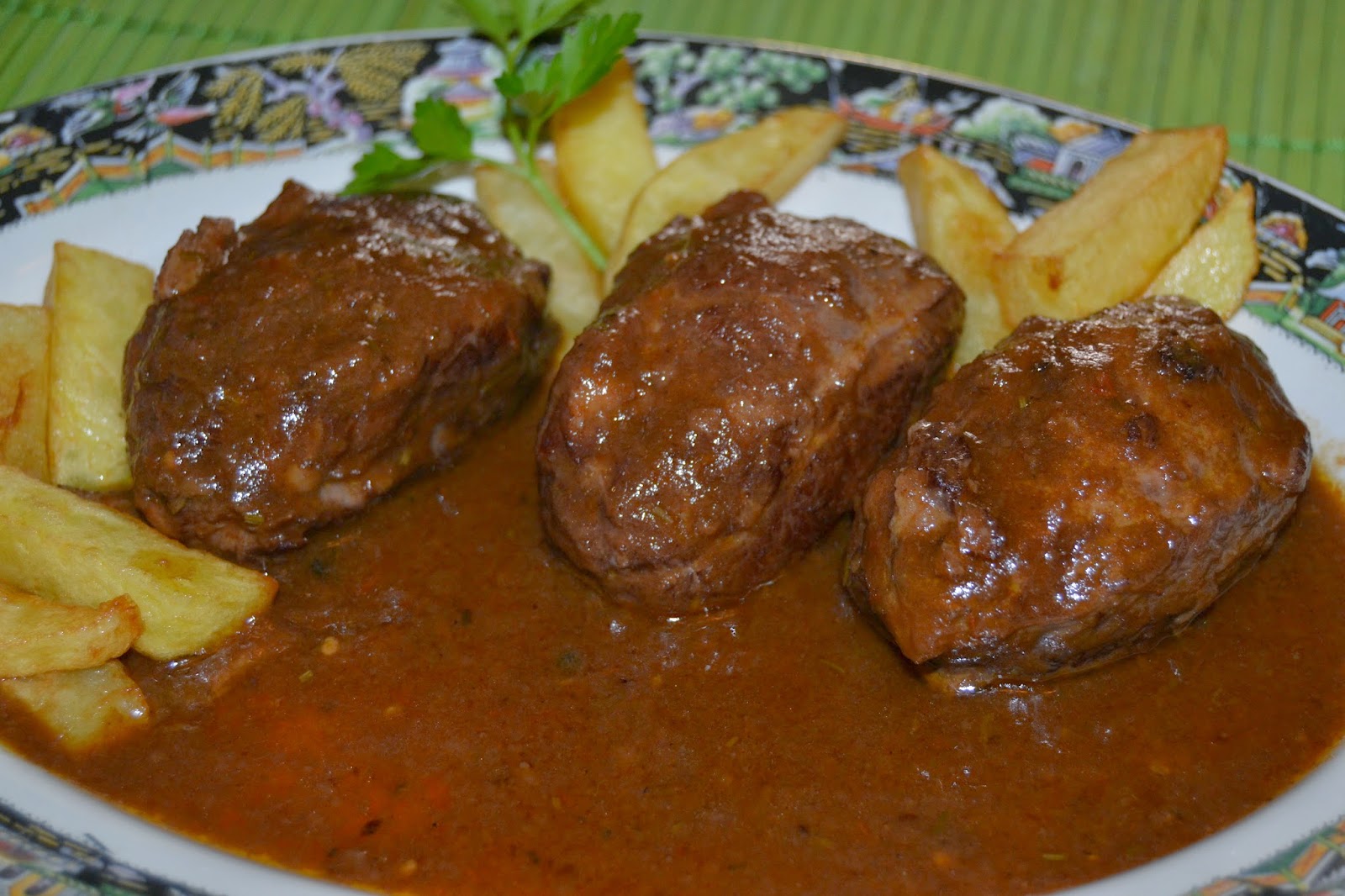 La cocina de Maite: CARRILLADAS AL VINO TINTO