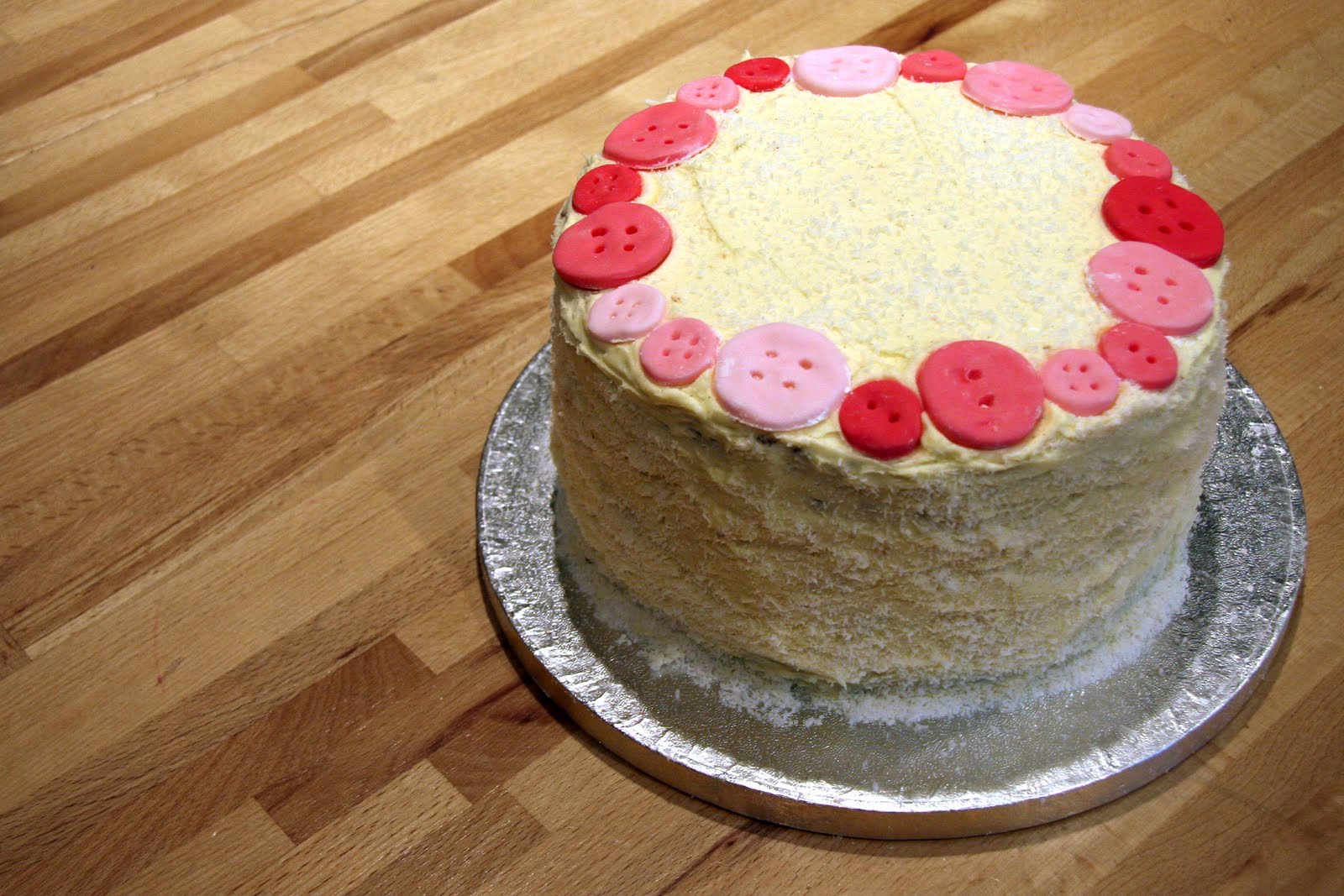 Snow in a Teapot: Design Blog: A Epic Birthday Cake!