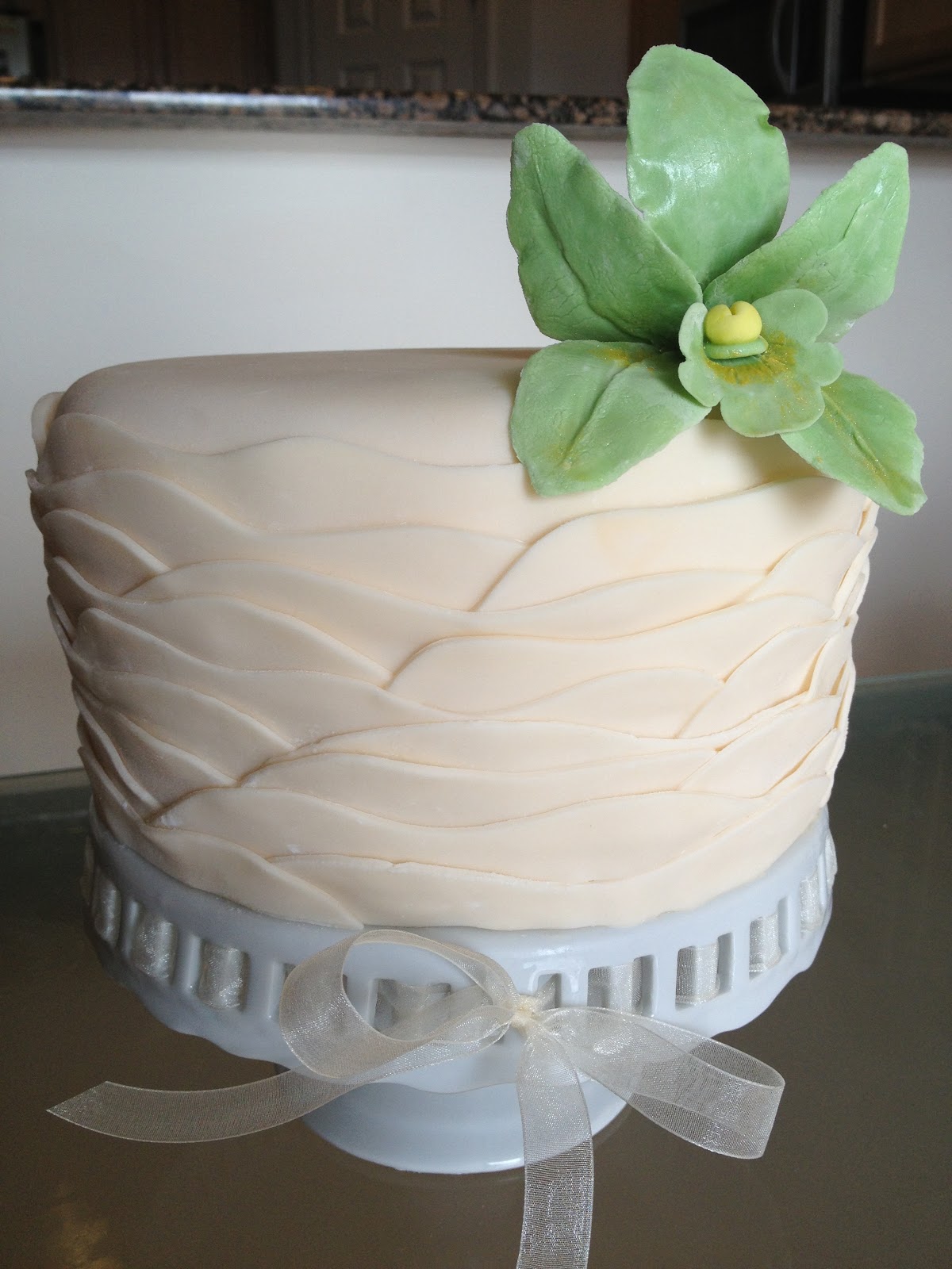 jem cakes: An Elopement Cake