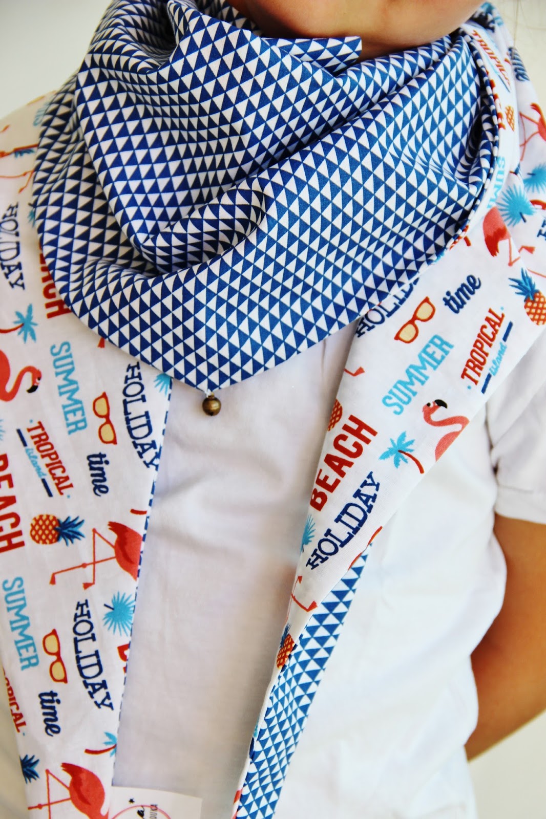 Cet été, n'oubliez pas de mettre votre foulard/chèche dans votre valise ...