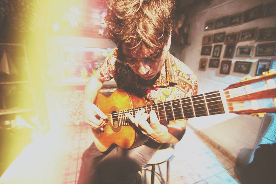 Verbena: Sesc Pinheiros recebe Fábio Lima no recital ‘Violão na Trilha ...