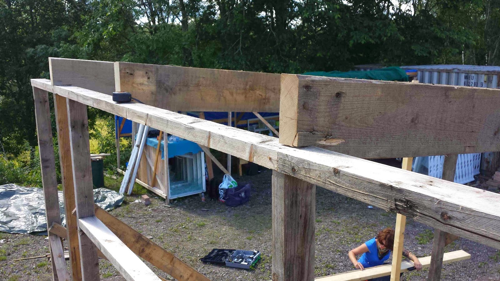 En liten historia om att bygga ett litet hus