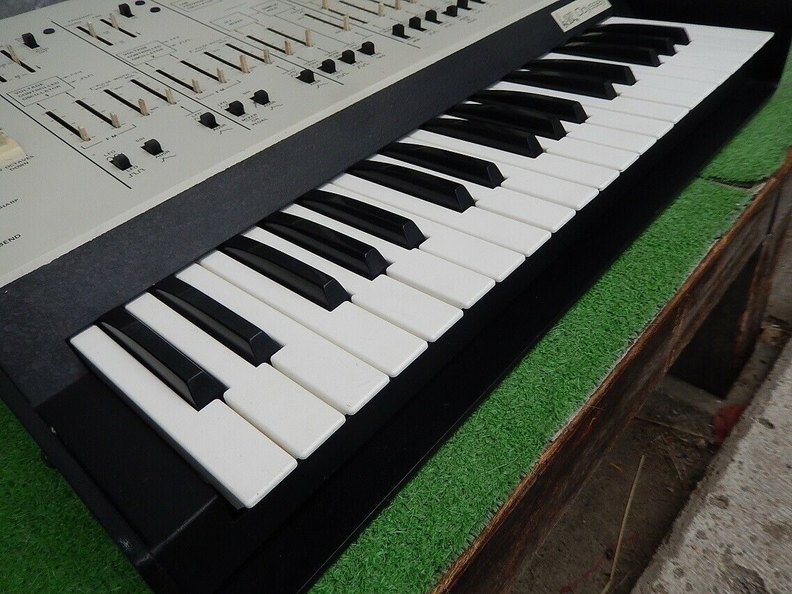 MATRIXSYNTH: White ARP ODYSSEY 2800 (MK I ORIGINAL)