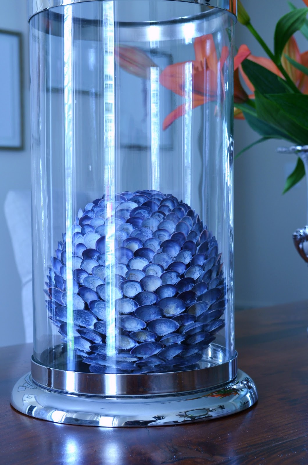 Acanthus and Acorn: Do You Need An Accessories Intervention?