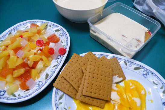 Faith.Hope.Love.: Fruity Graham Cake for the Mom-to-be!
