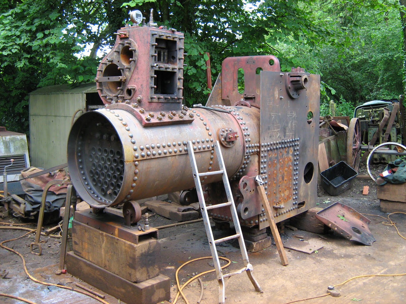 Sentinel Steam Loco 7109: Sentinel 7109's Boiler ready for cladding