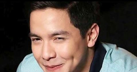 Robinson's Iloilo jampacked inside out for Alden Richards