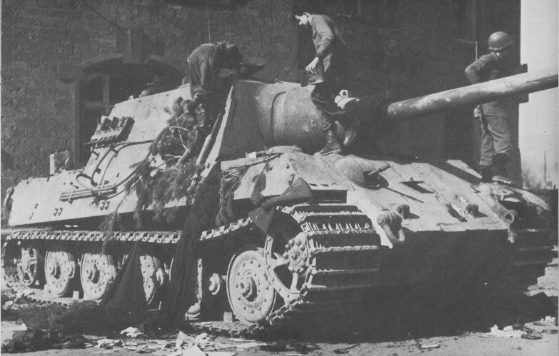 DieselRocket's Military Modeling: Jagdtiger - "Eine Fliege in Meinem ...