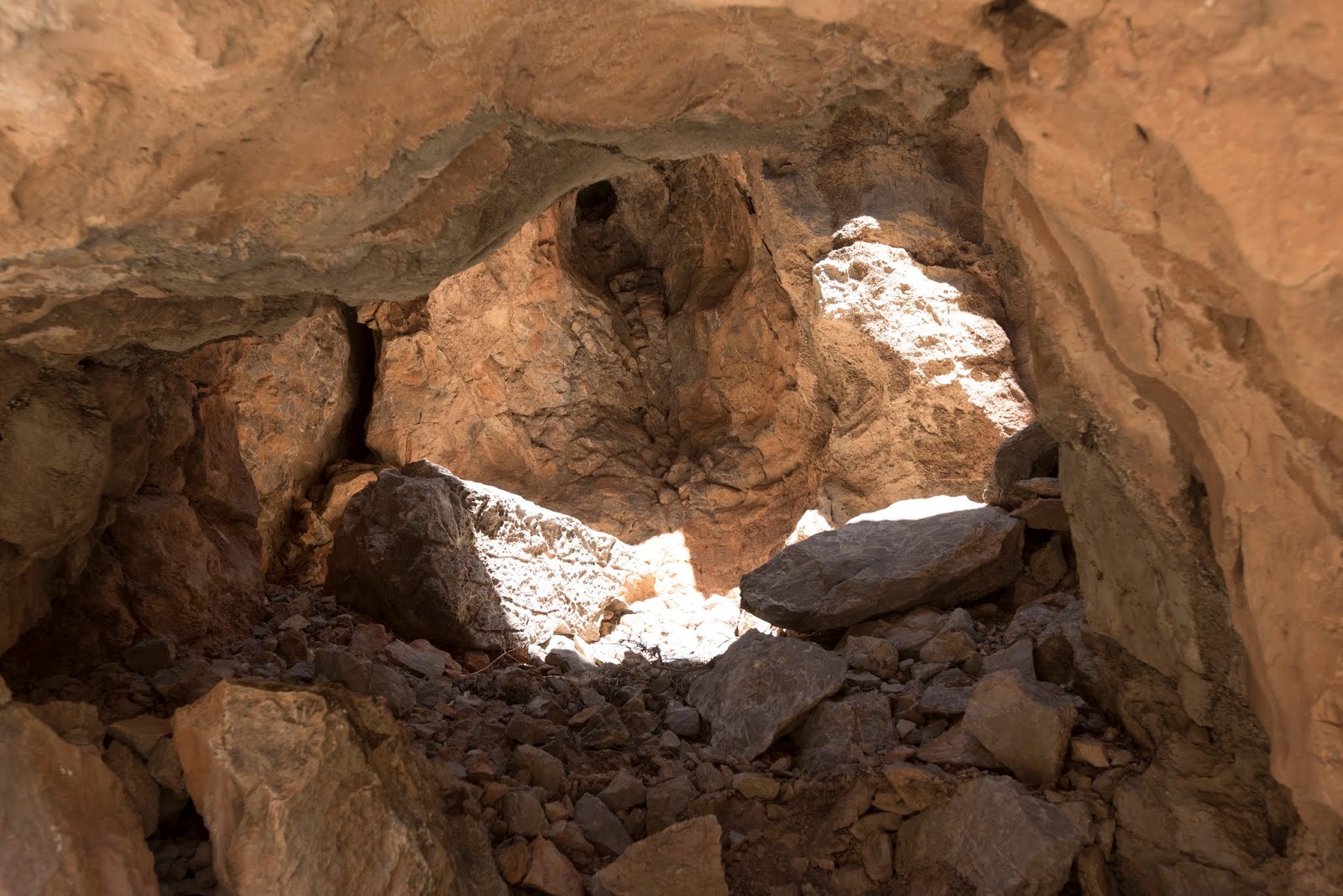 NIGHT'S PIT CAVE - ADAM HAYDOCK