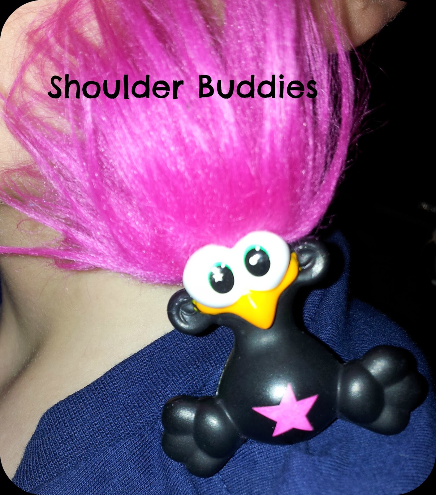 Shoulder Buddies *Review* | The Mini Mes and Me