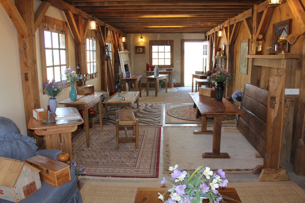 The Long Dirt Road: Green Meadows Barn Company ~ Repurposed Barns!