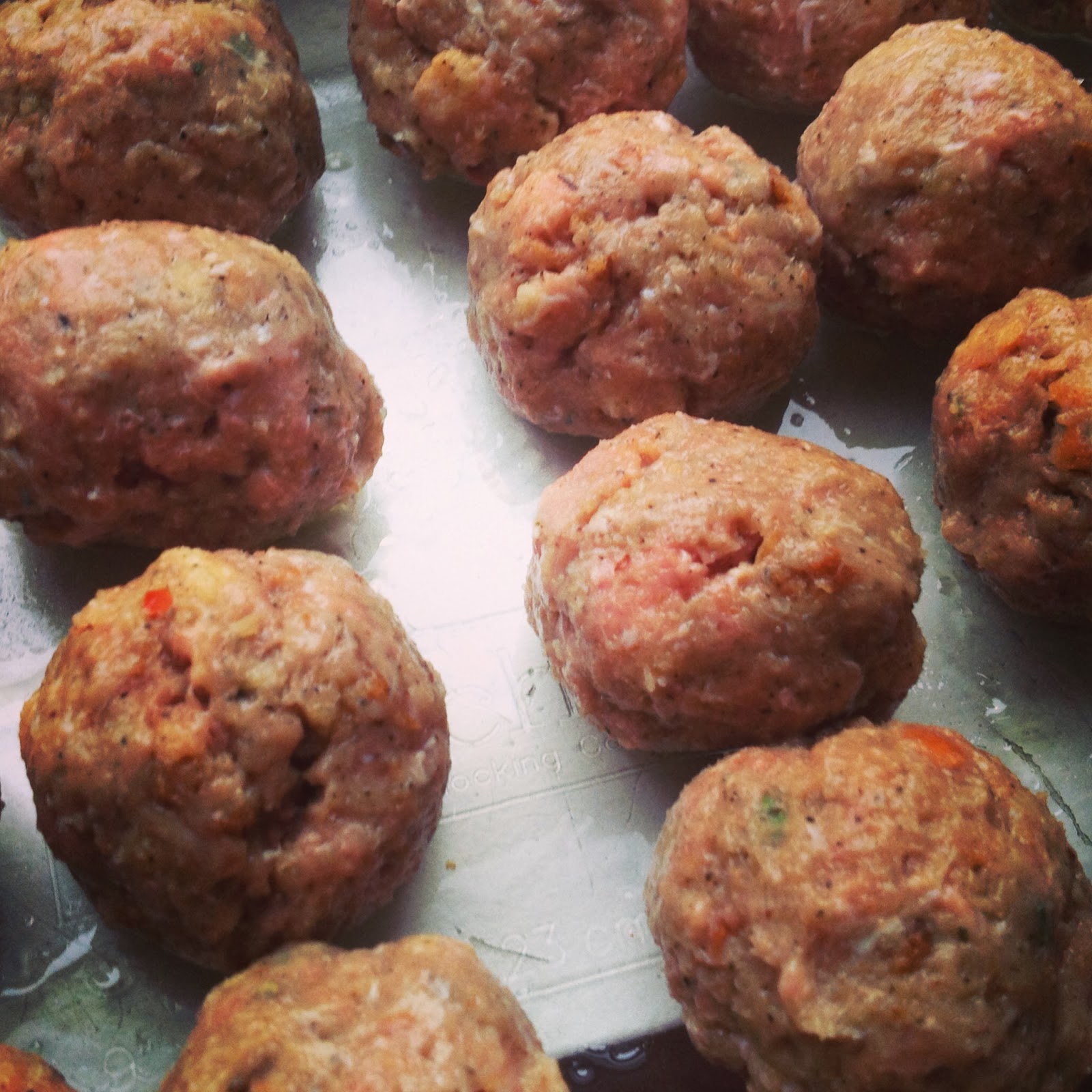 foodrefuge: An Italian-American Holiday Tradition: Turkey Meatballs ...