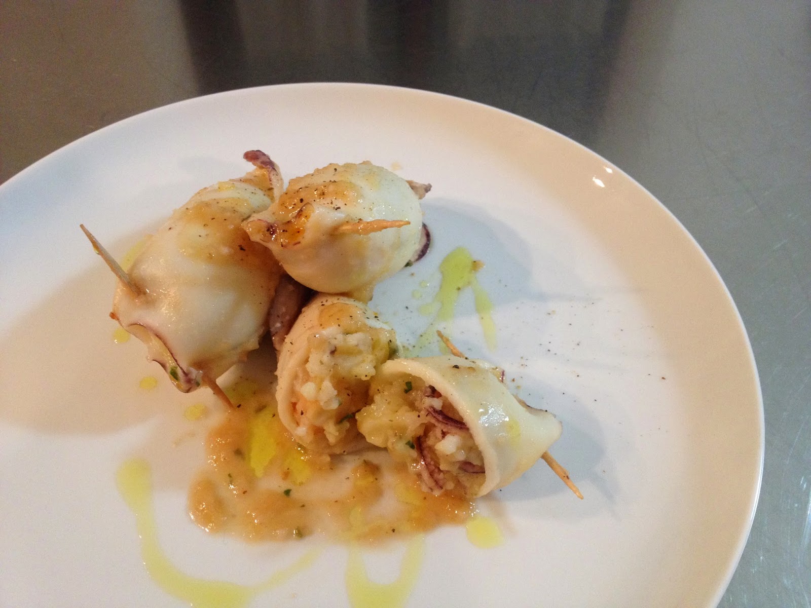 Una pazza in padella: Calamari ripieni di gamberi e patate