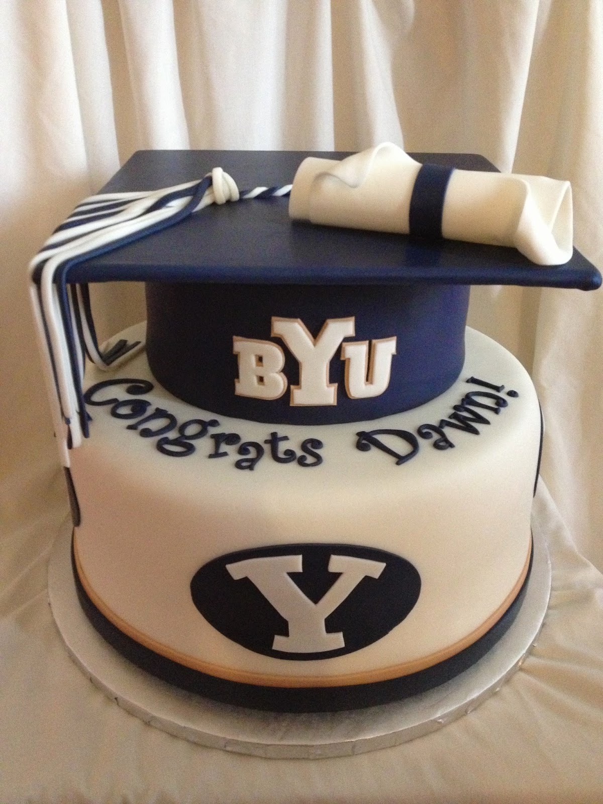 Sugar Love Cake Design: BYU Graduation Cake