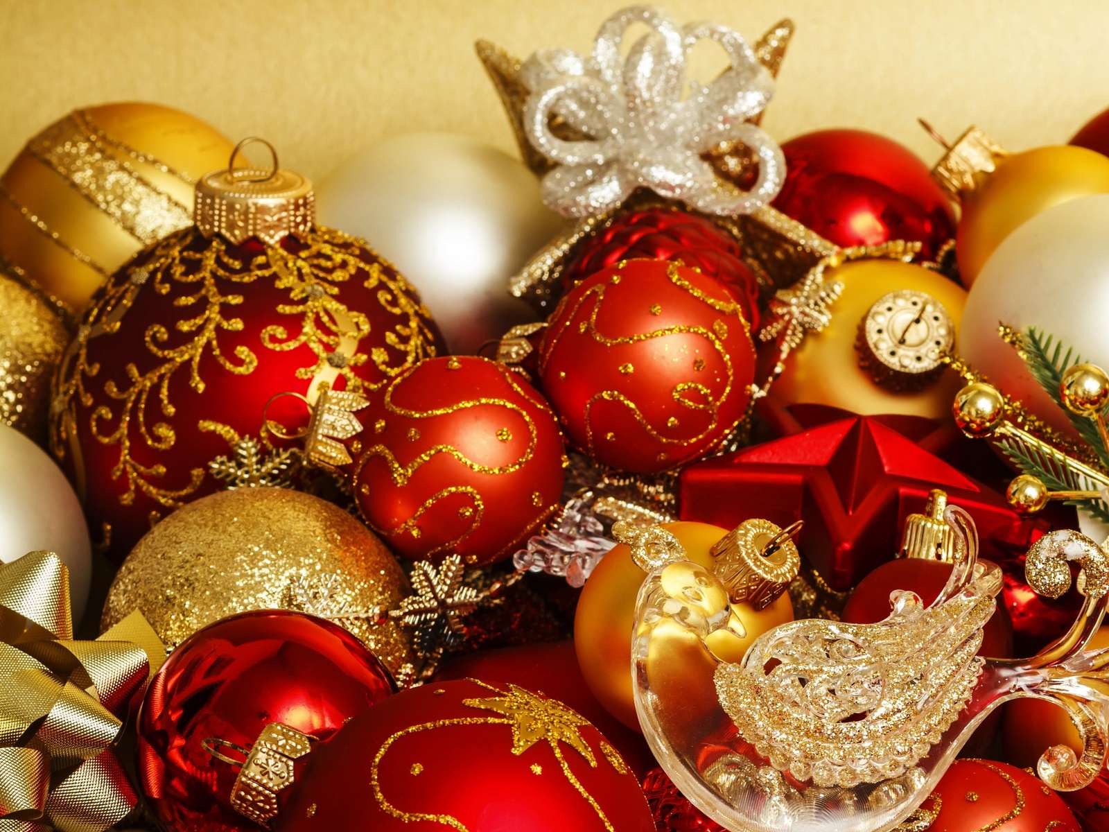 Imagenes de esferas brillantes de navidad