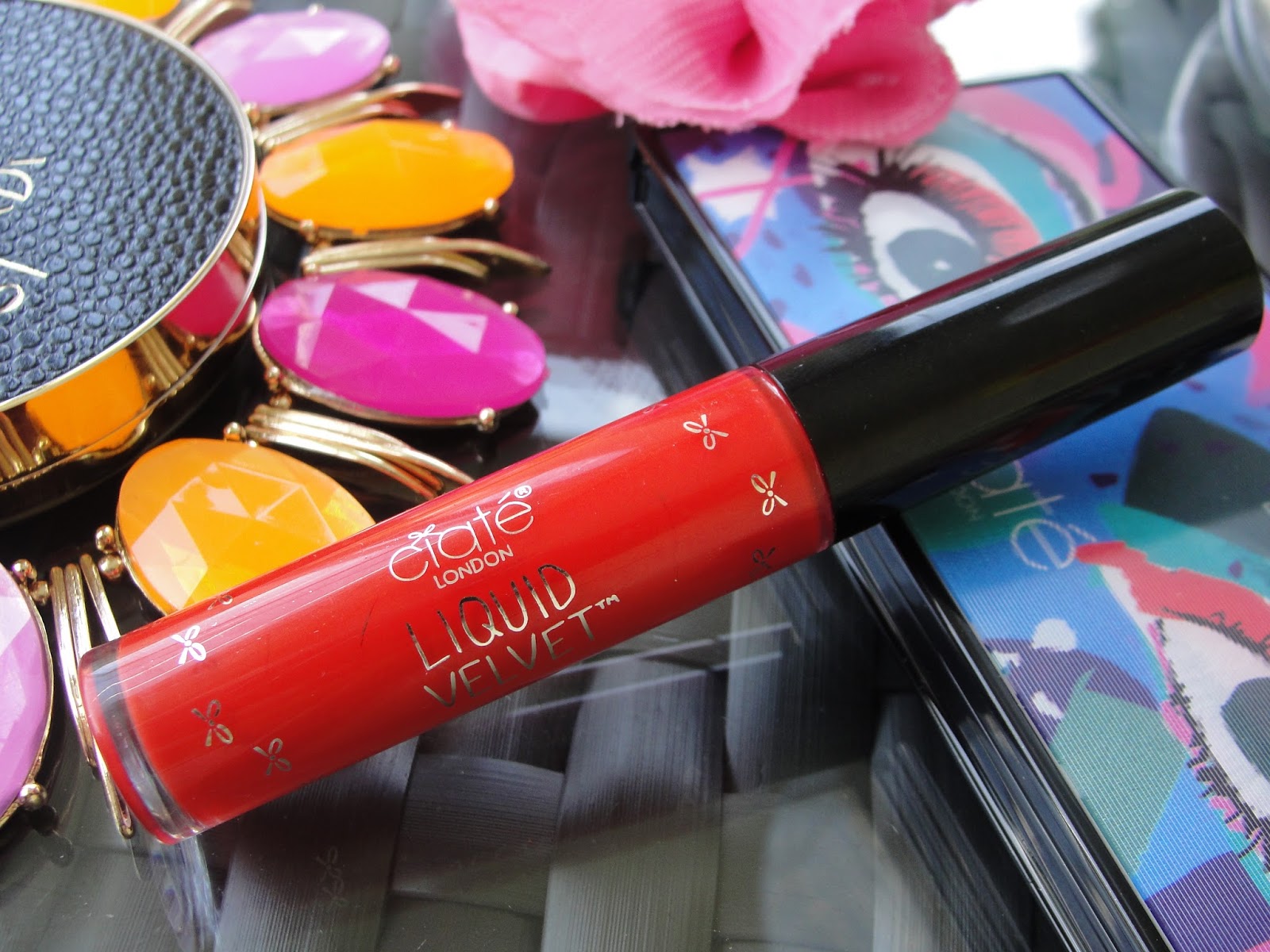 CIATÉ LONDON The Fun Eyeshadow Palette Review & 5 Makeup looks