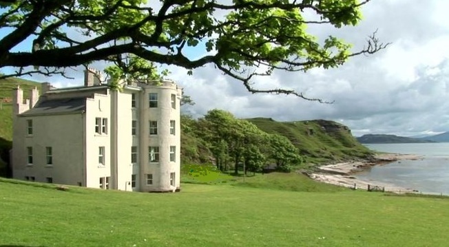 ART and ARCHITECTURE, mainly: Inch Kenneth (Island) in the Scottish ...
