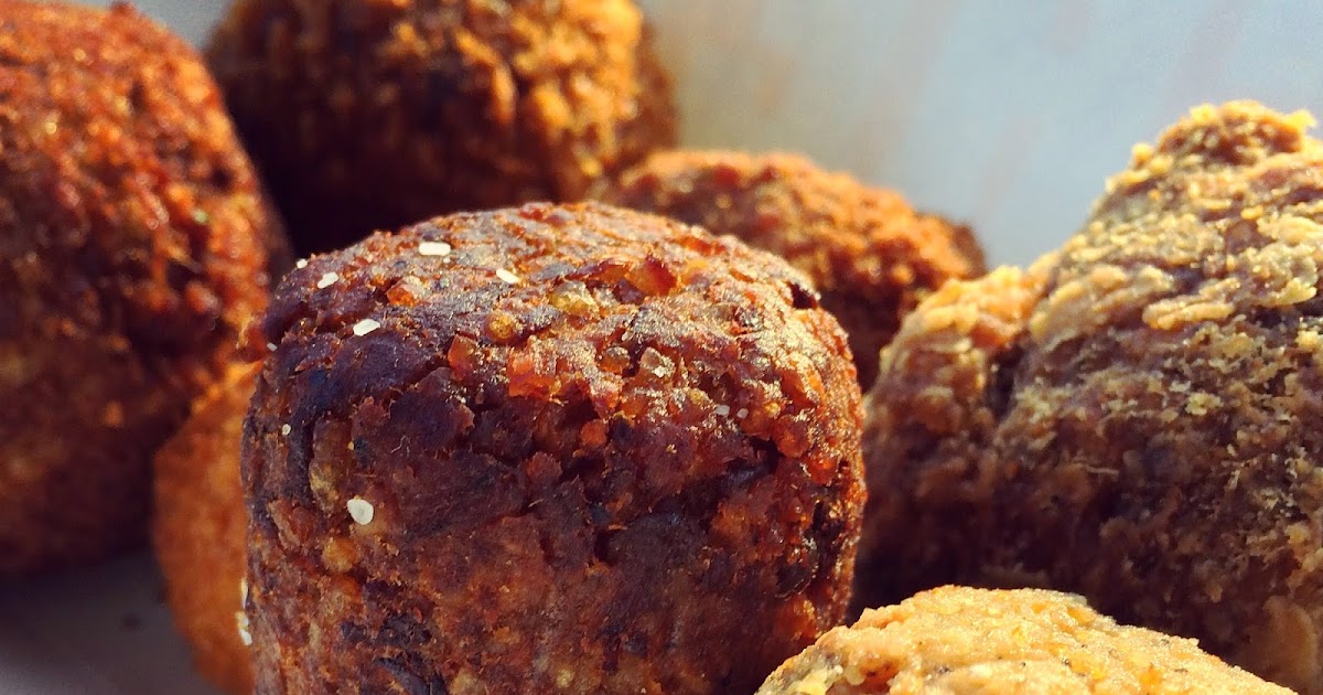 Bite and Booze: 10 of Our Favorite Deep Fried Dishes