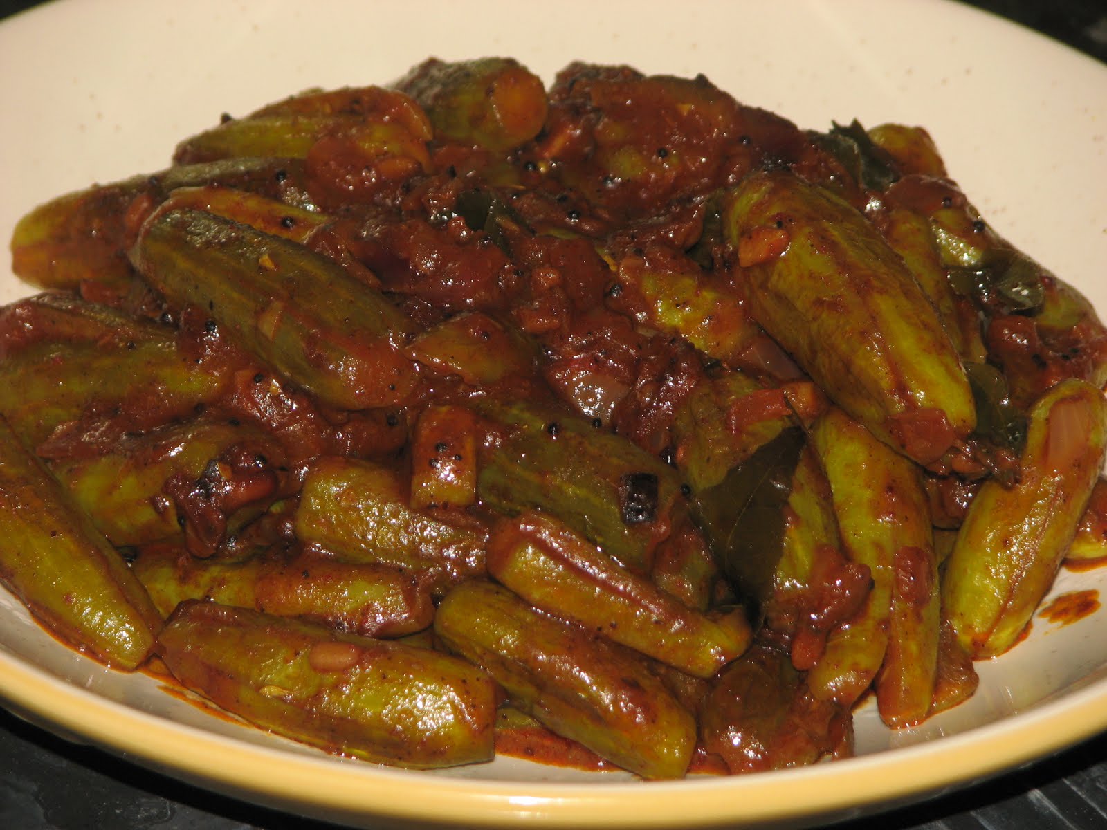 Ranji's Kitchen Corner: SPICY AND TANGY TENDLI