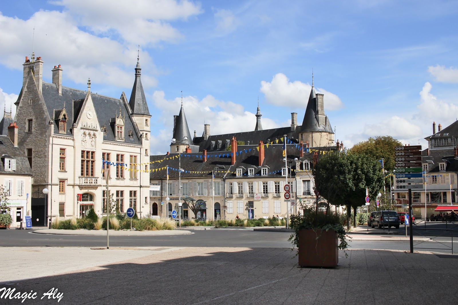 MagicAly: #36 Travel : France - Jour 3: A la découverte de Nevers