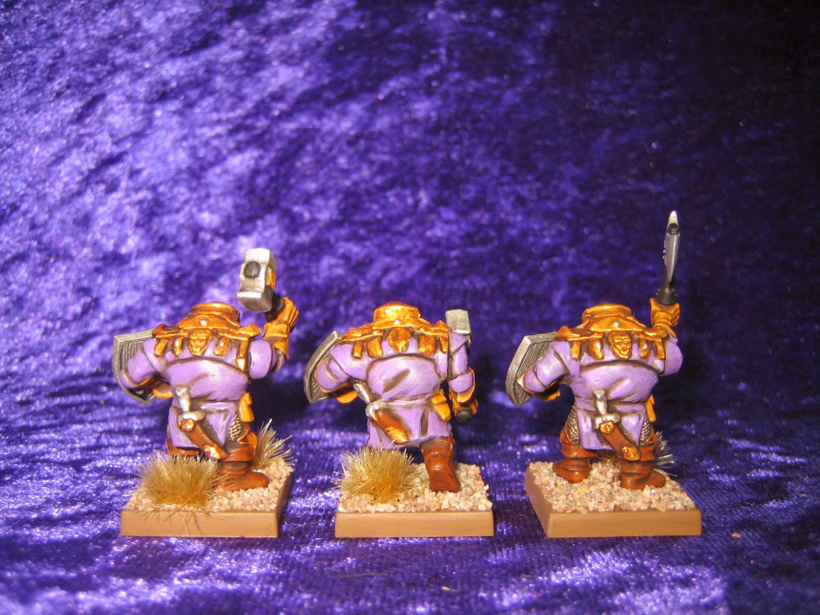 Making miniatures with Mario: Mantic Dwarf Ironclad warriors finished