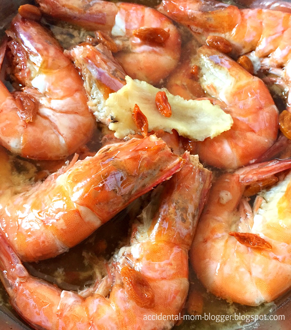 [Recipe] Steam Herbal Prawns |ABSOLUTELY Ade by The Accidental Mom Blogger