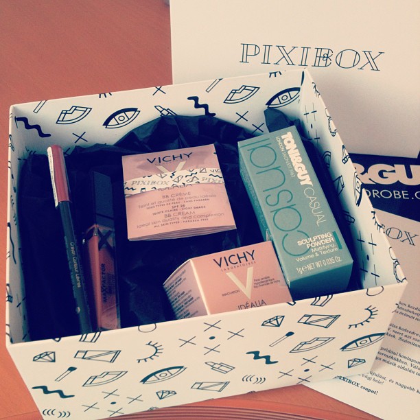 Áprilisi Pixibox - For Her blog