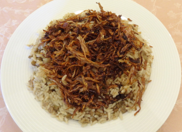 Mdardra (Rice with Lentils) Recipe | LEBANESE RECIPES