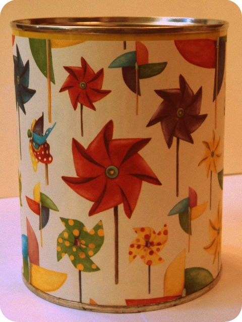 Cien flores mil frutos: Cómo forrar latas metálicas