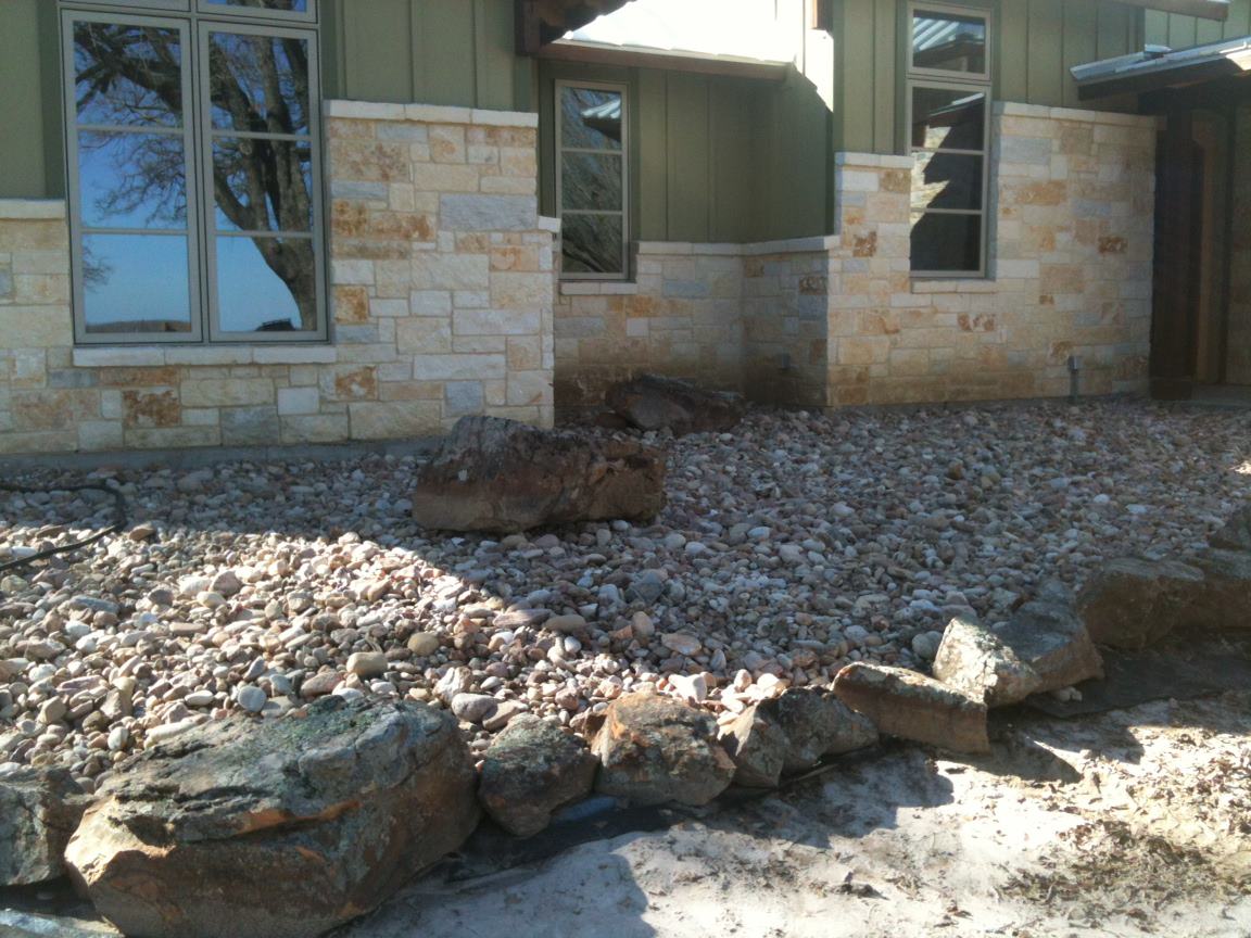 Rocks With a Touch of Class & a Side of SASS : Zeroscaping Is So Hot ...