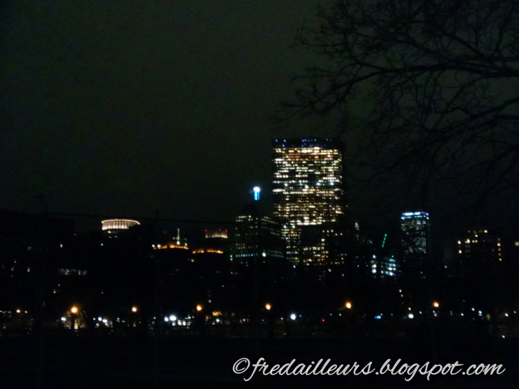 Fred ailleurs: Boston : le port, North End. Boston by night.