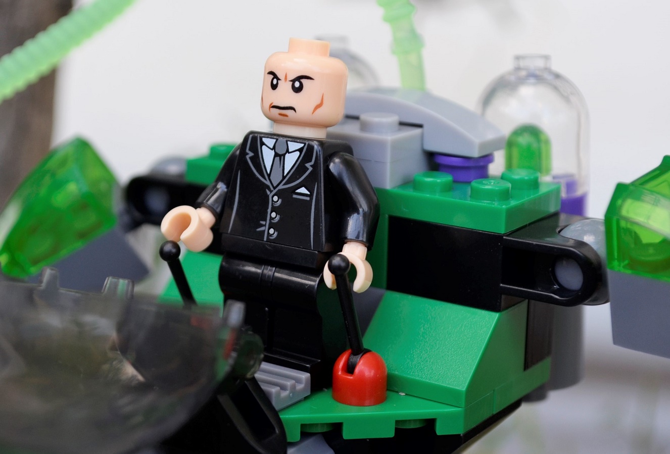 Brick Toys and all Sorts: Lex Luthor Power Armour SY330