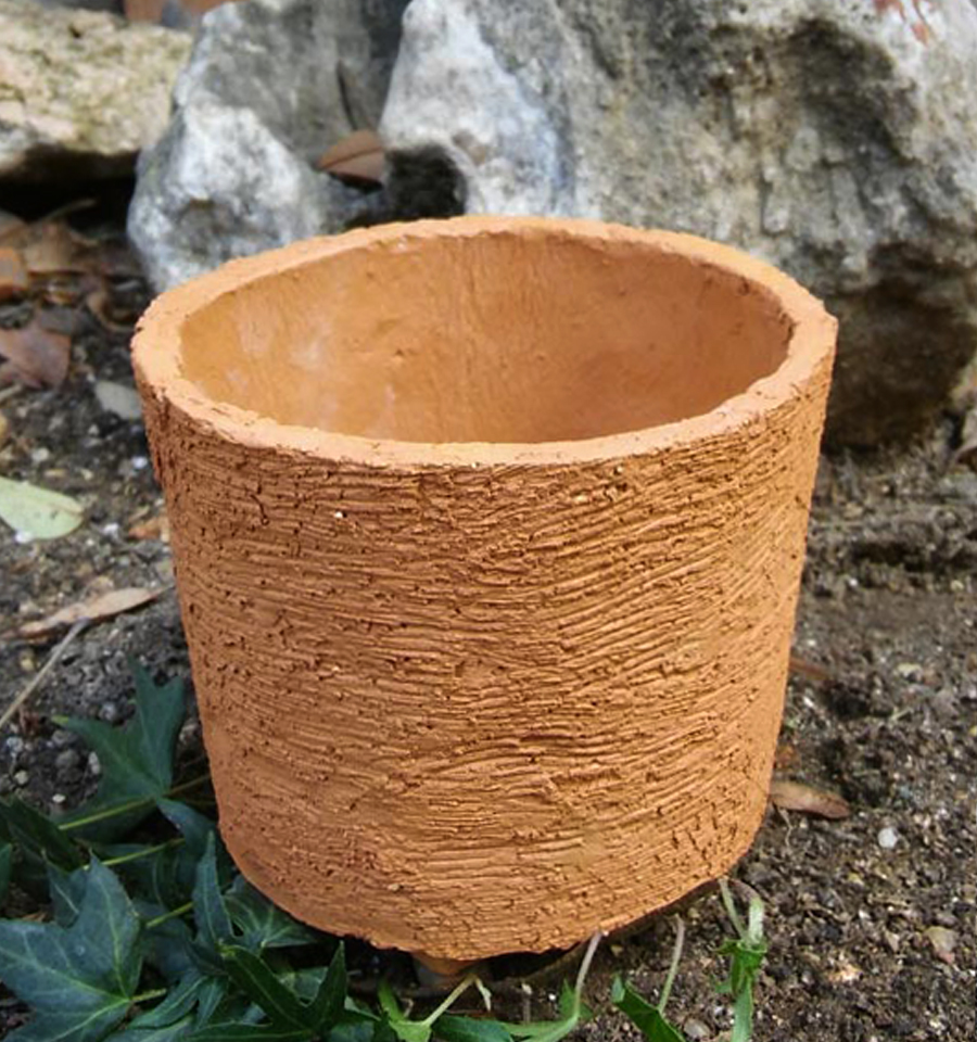 La Luna de Barro: Macetas en barro natural