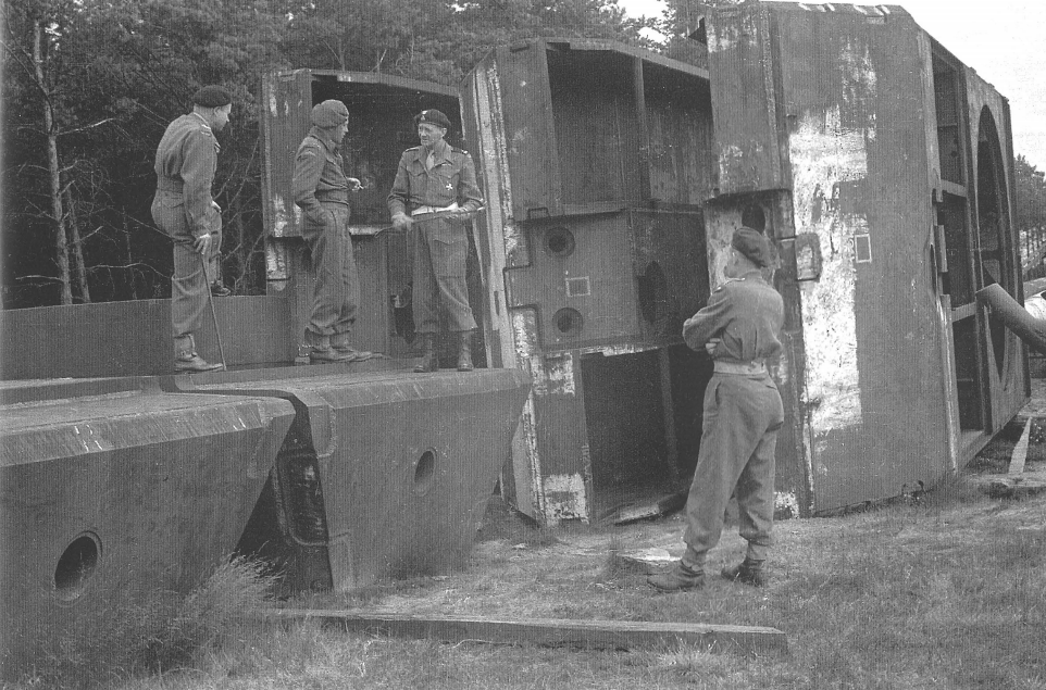 World War II in Pictures: Maus Panzer VIII Tank