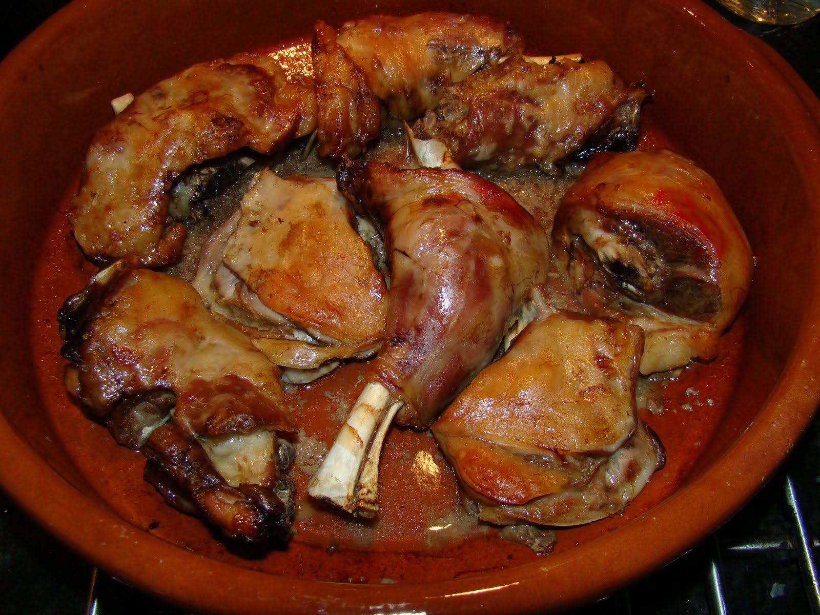 La barriga de Lolo: el lechazo al horno definitivo, un asador ...