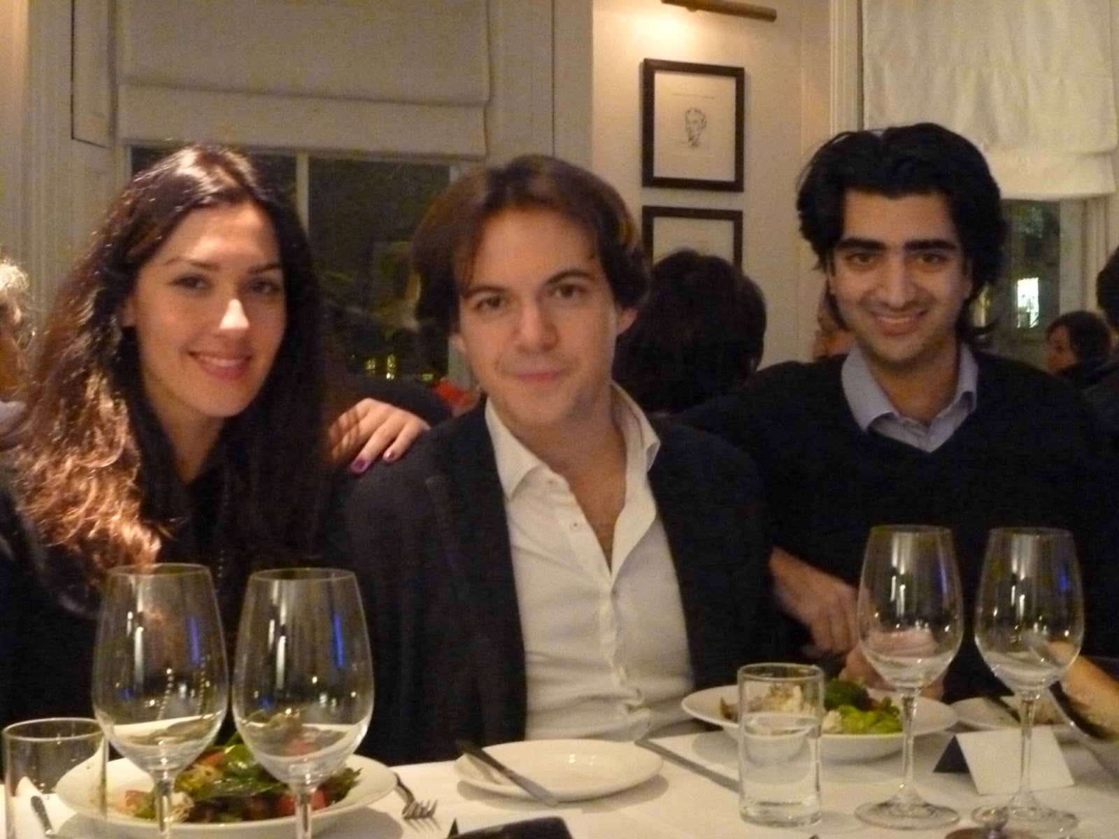 ARTNESIA: RONCHINI GALLERY OPENS IN LONDON WITH ITALIAN BEAUTY